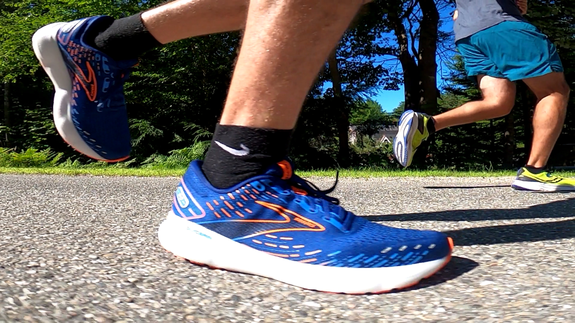 Why Running Together is Like Dating - The Size 15 Runner