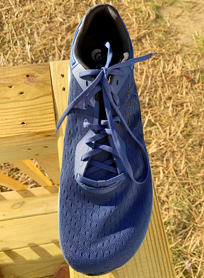 Topo Athletic Atmos Review: A Top Max Cushioned Trainer